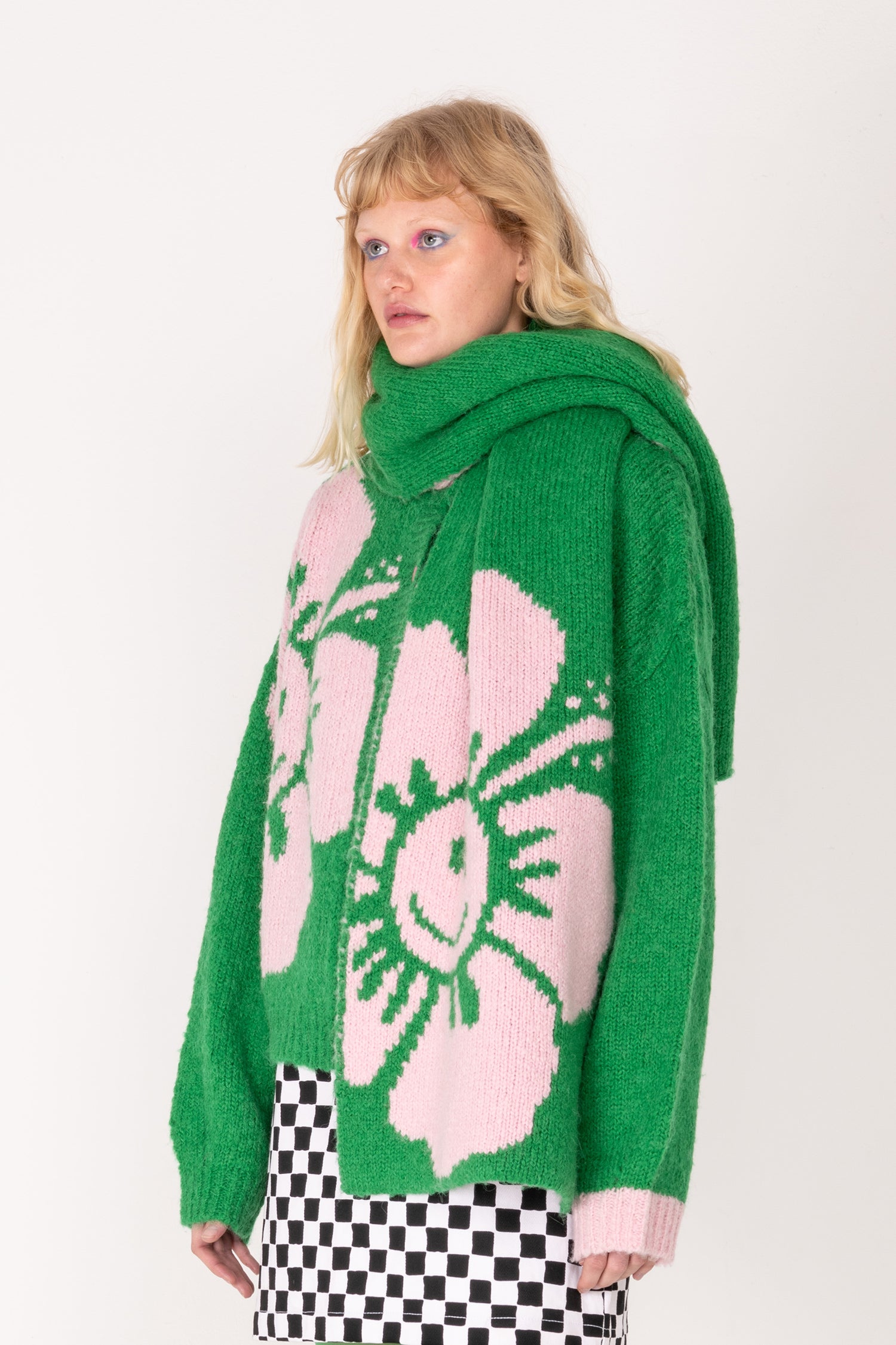 Chunky Knit Scarf – Emma Mulholland on Holiday